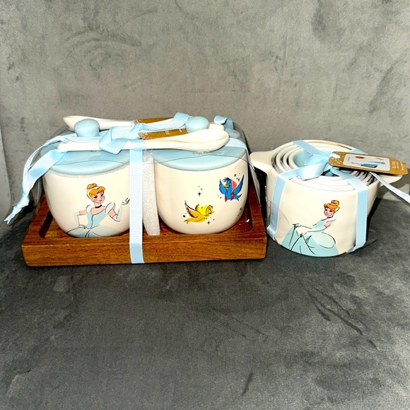 Rae Dunn | Kitchen | Disney Princess Measuring Cups Jam And Jelly ...